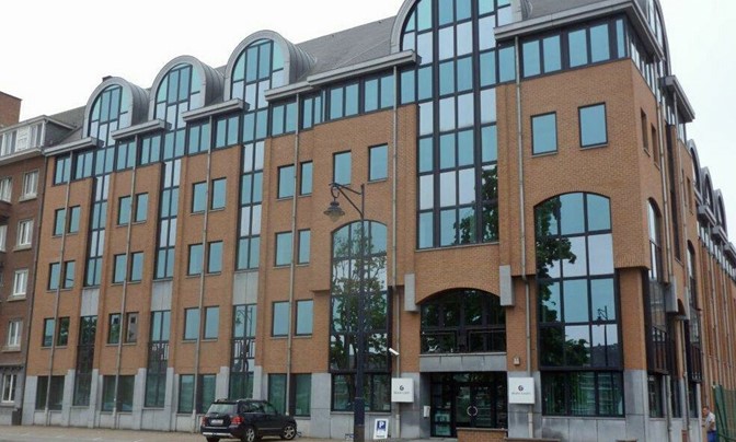Kantoor Te huur — Avenue Comte de Smet de Nayer, 5000 Namur | Belgium ...