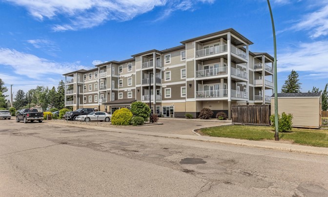 Multifamily Sold — 14 Baun Street, Lanigan, Saskatchewan | Canada ...