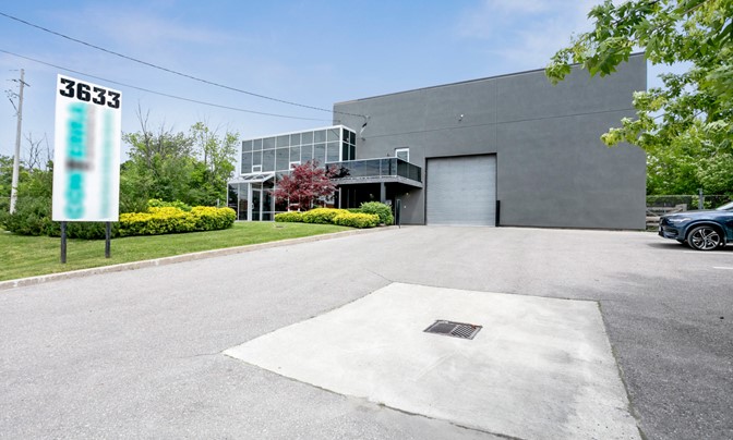 Industrial For Sale — 3633 Erindale Station Road Mississauga, Ontario ...