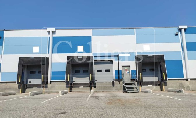 Industrial For lease — 49 BOULEVARD DE L'EUROPE, 13127 VITROLLES ...