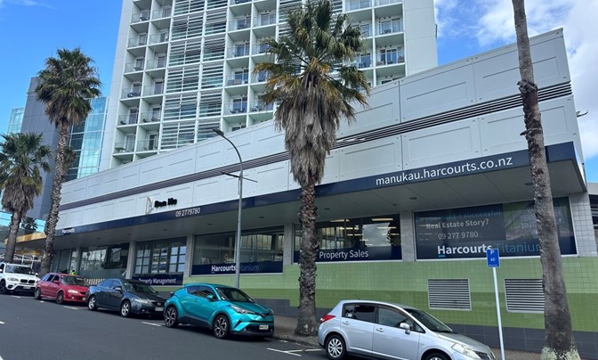 Office For lease — 12 Osterley Way, Manukau, Manukau City, Auckland ...