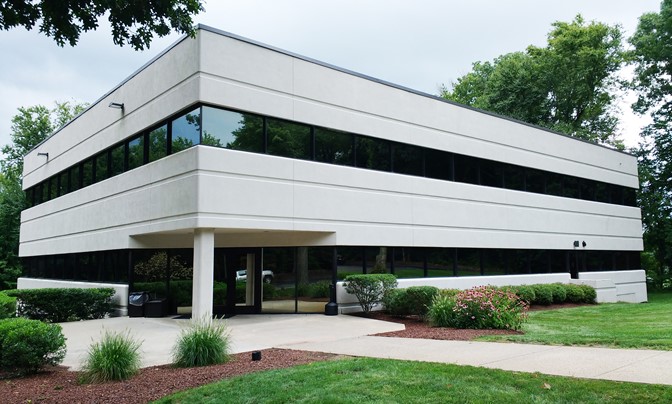 Office For sale — 160 Chapel Rd, Manchester, CT 06042, USA | United ...