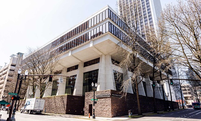 Office For Lease — 1300 SW 5th Ave, Portland, OR 97201, USA | United ...