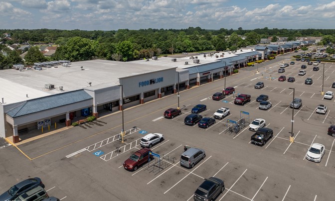 Retail For Lease — 1245 Cedar Rd, Chesapeake, VA 23322, USA | United ...